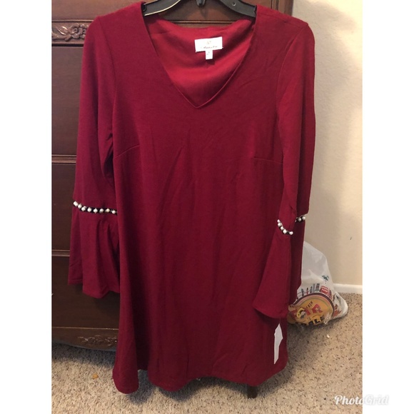 Robbie Bee | Dresses | Robbie Bee Womens Embellished Vneck Dress | Poshmark